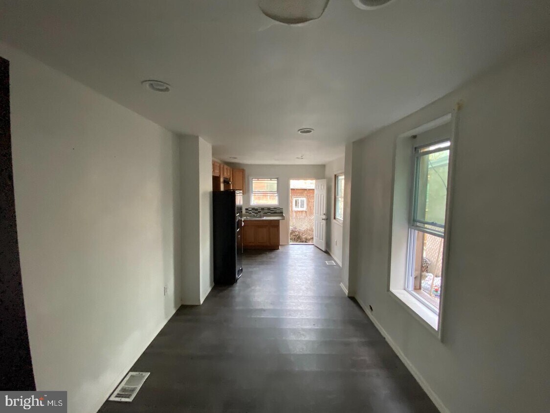 2543 N 9th St, Philadelphia, PA 19133 - Townhome Rentals in ...
