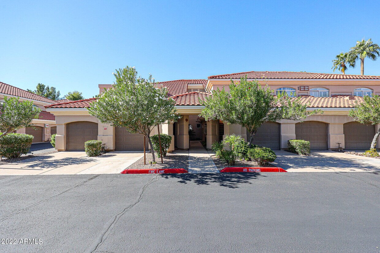 8653 E Royal Palm Rd Unit 2001, Scottsdale, AZ 85258 - Room for Rent in ...