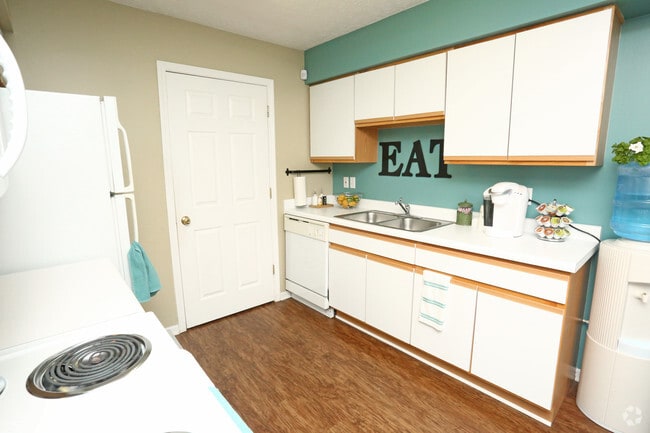 Springbrook Meadows Apartments - Apartments in Jackson, MI | Apartments.com