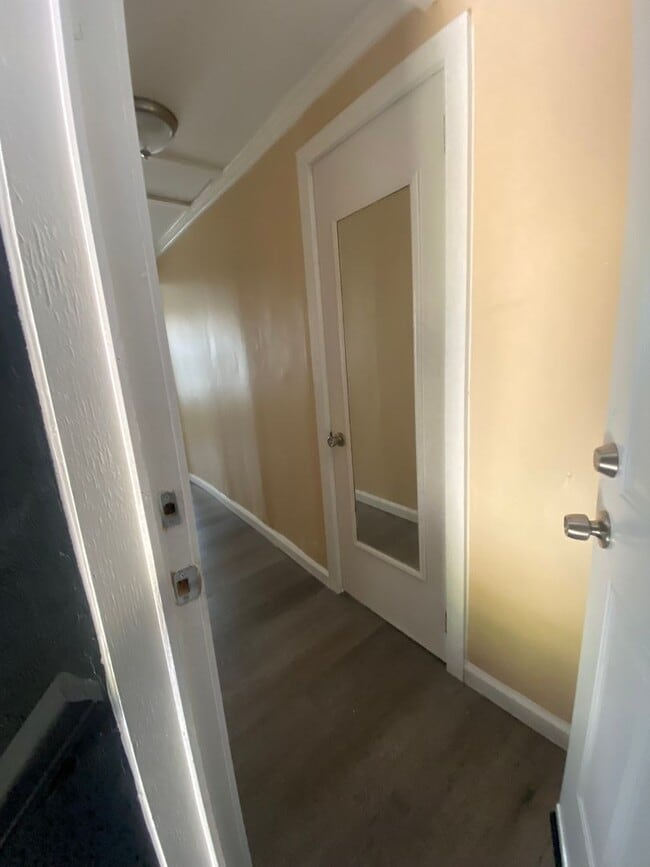 303 Mobley St Unit 303B Mobley (Apartment), Clover, SC 29710 - Room for ...