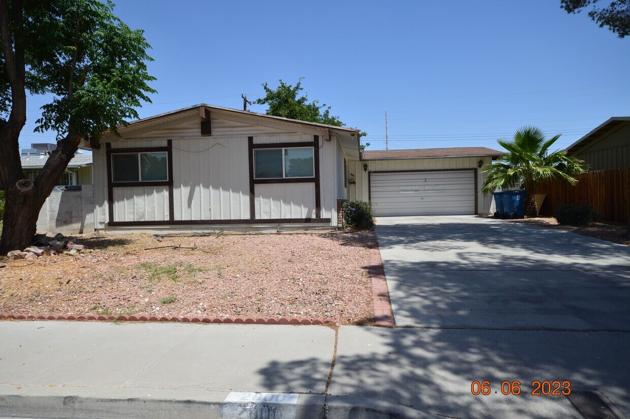 2800 Alcoa Ave, Las Vegas, NV 89102 - House Rental in Las Vegas, NV ...