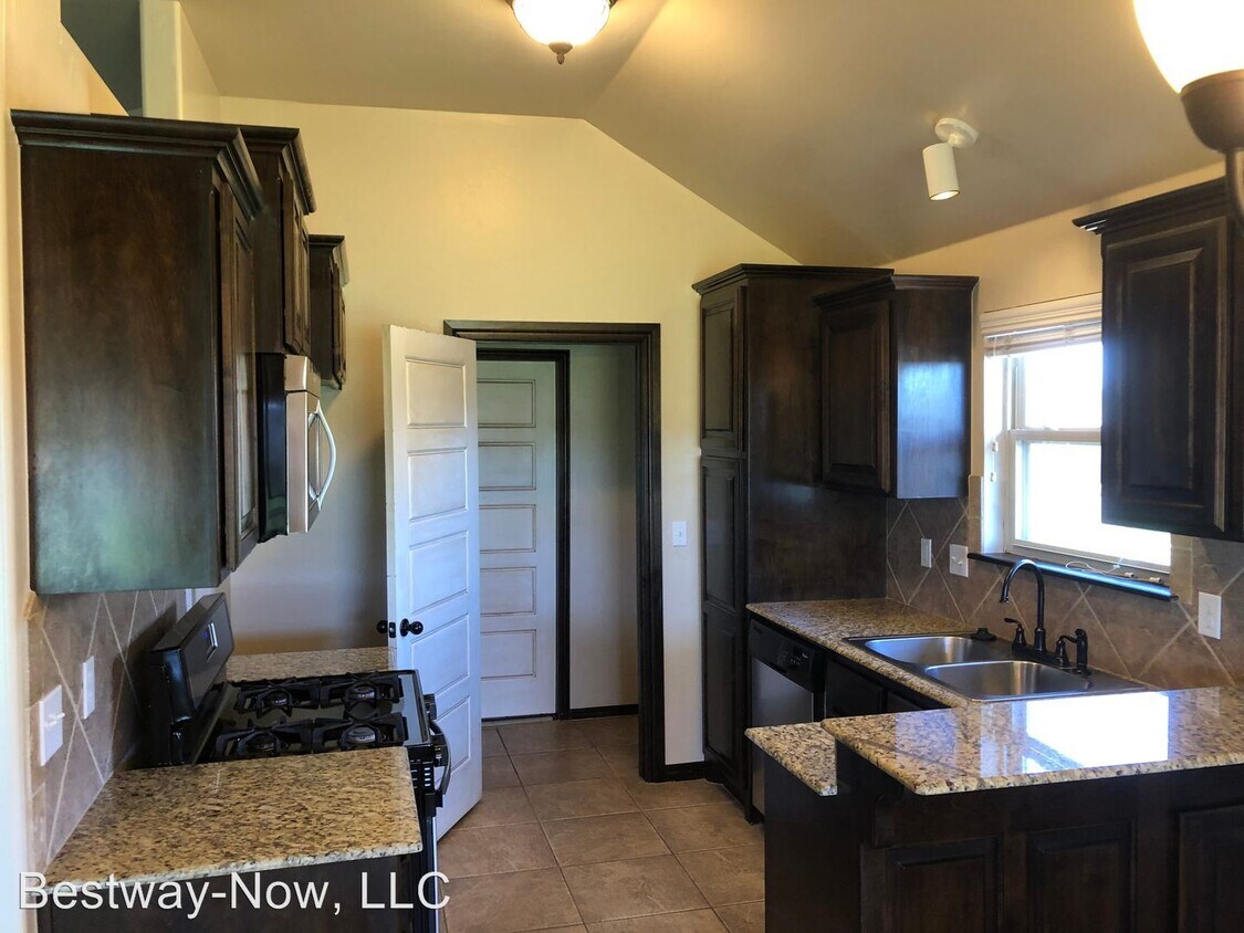3416 Arcadia Dr, Yukon, OK 73099 - House Rental in Yukon, OK ...