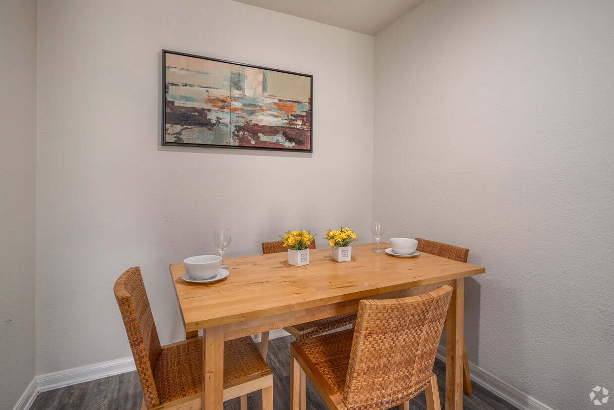 HollyView - 5555 Holly View Dr Houston, TX 77091 | Apartments.com