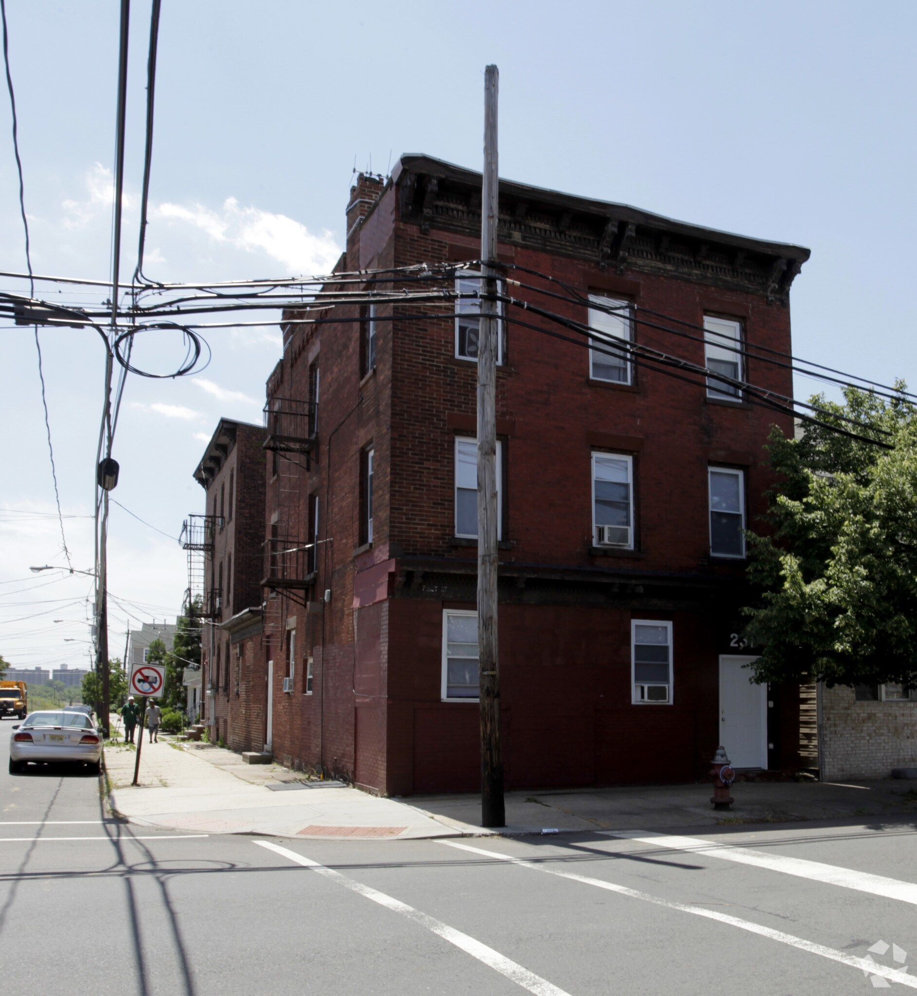 231 1st St, Elizabeth, NJ 07206 - 231 1st St Elizabeth, NJ 07206 ...