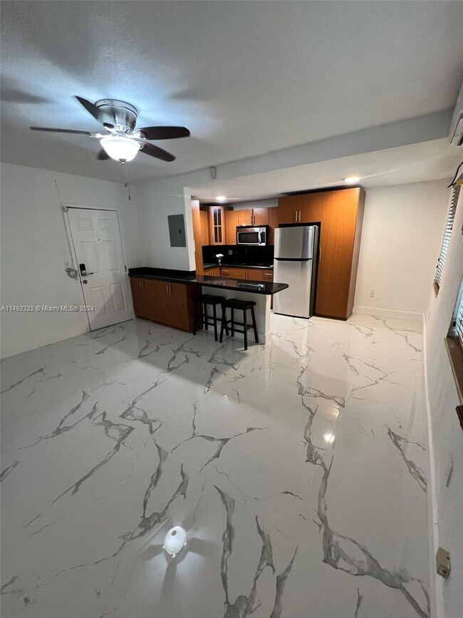 7928 Harding Ave Unit 6, Miami Beach, FL 33141 - Condo for Rent in ...