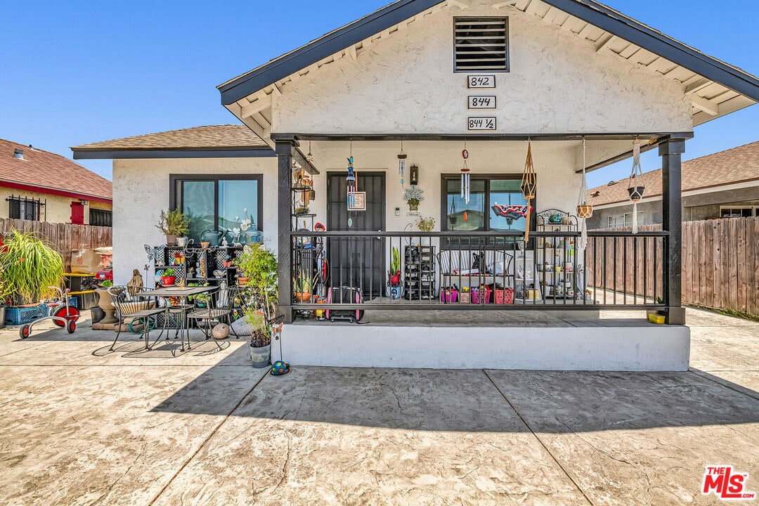 842 W Gage Ave, Los Angeles, CA 90044 - Condo for Rent in Los Angeles ...
