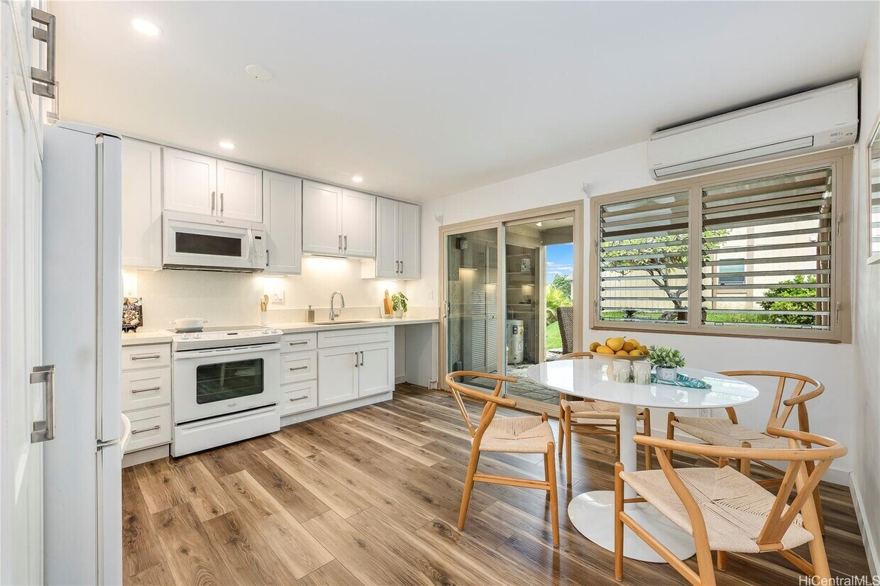 585 Hahaione St, Honolulu, HI 96825 - Townhome Rentals in Honolulu HI ...