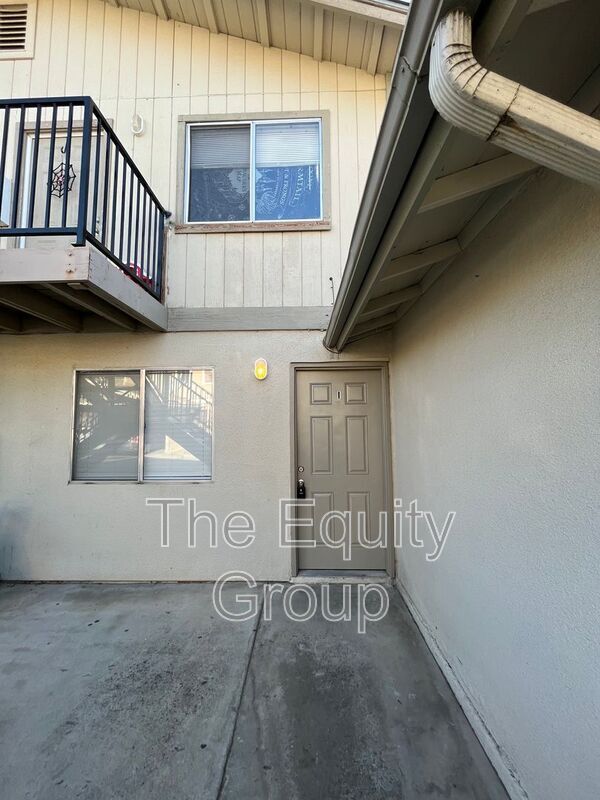 809 Monarch Cir Unit #1, Exeter, CA 93221 - Condo for Rent in Exeter ...