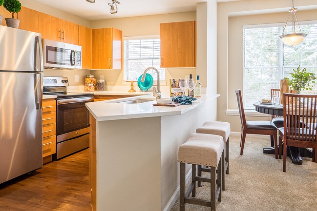 The Bluffs at Highlands Ranch Rentals - Highlands Ranch, CO ...