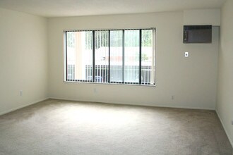 Amber's Timber Lodges Rentals - Clawson, MI | Apartments.com