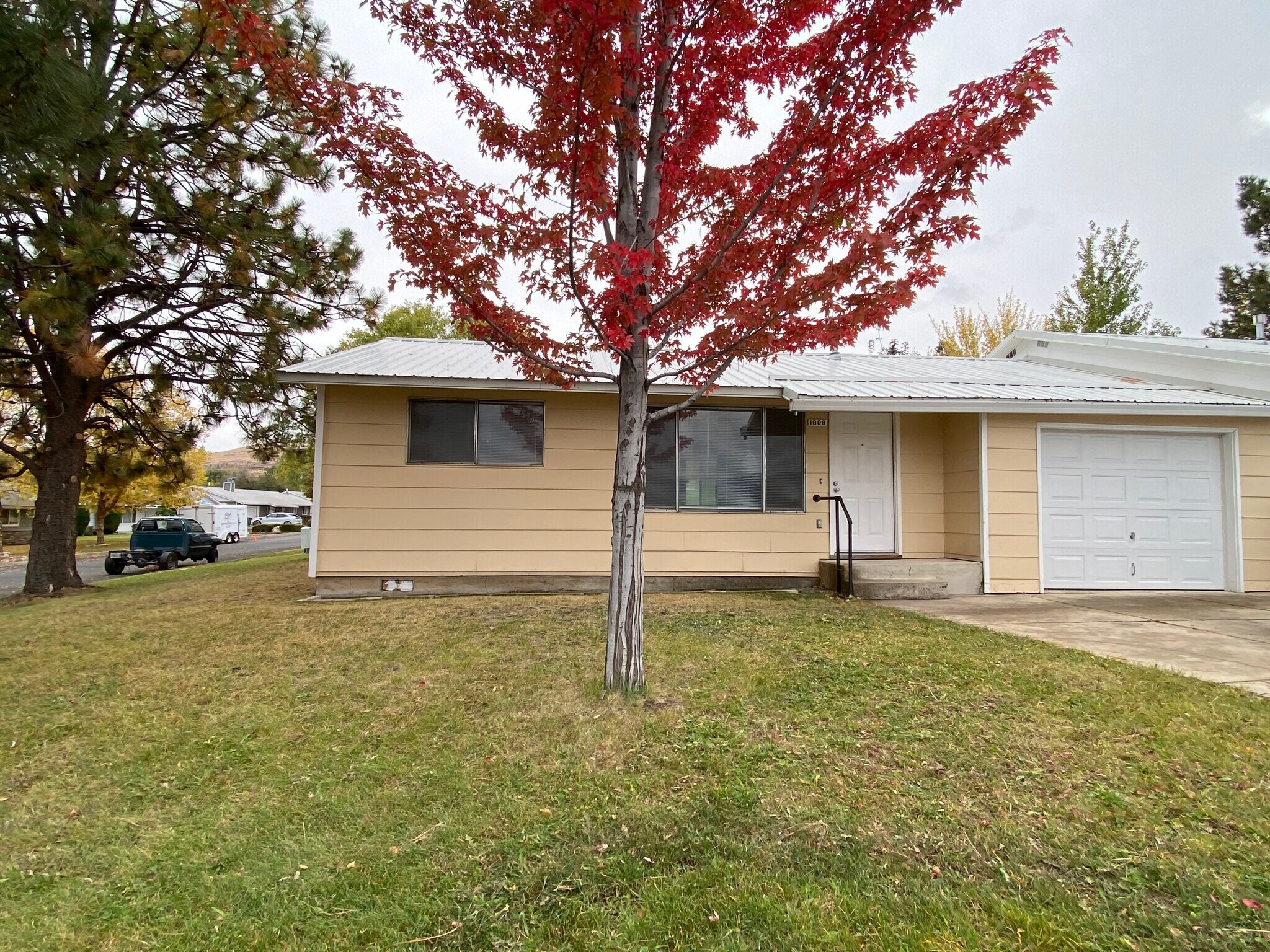 1808 Taurus Ave, La Grande, OR 97850 - Townhome Rentals in La Grande OR ...