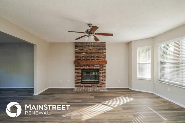 Colony Apartments for Rent with Hardwood Floors - Orlando, FL - Updated ...