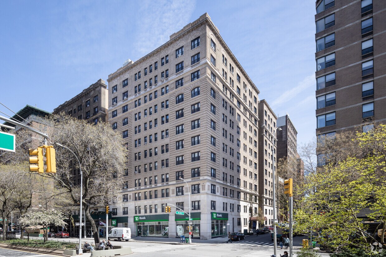 The Merrion - 2400-2408 Broadway New York, NY 10024 | Apartments.com