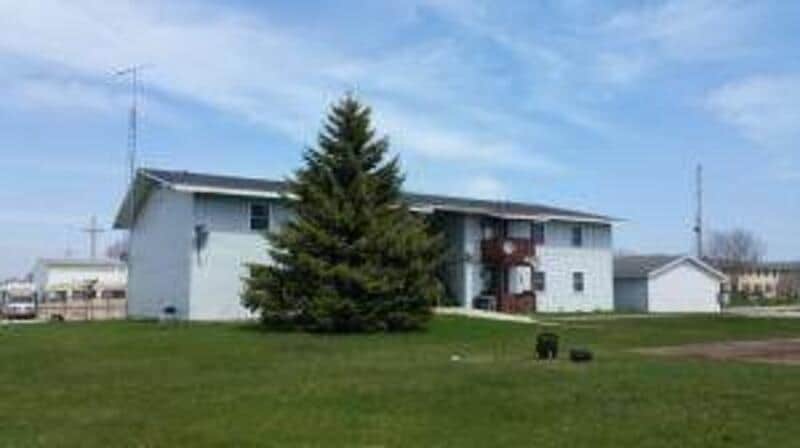 1818 School St, Two Rivers, WI 54241 - Condo for Rent in Two Rivers, WI ...