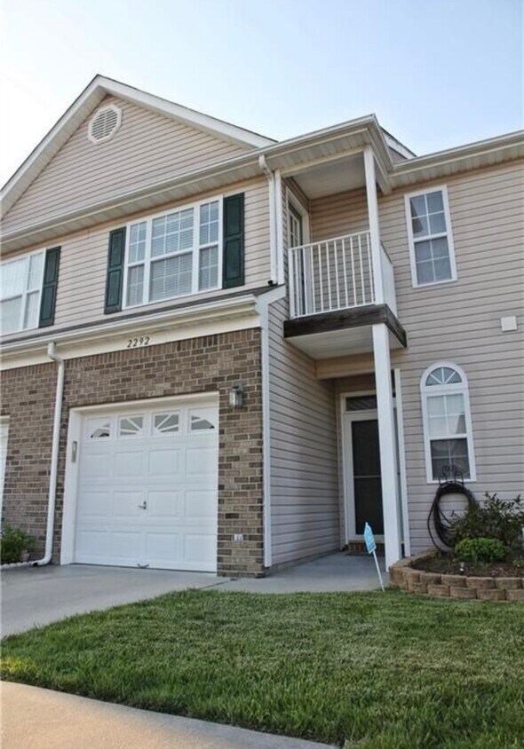 2292 Bizzone Cir, Virginia Beach, VA 23464 - Townhome Rentals in ...