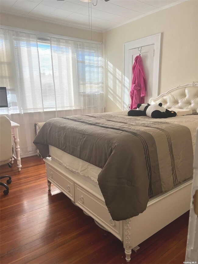 667 Cedar Swamp Rd Unit 3, Glen Head, NY 11545 - Room for Rent in Glen ...