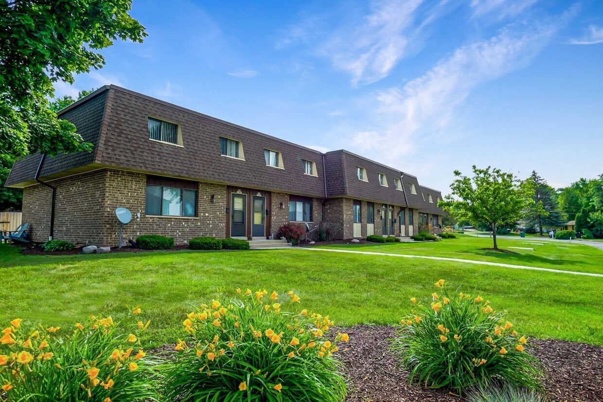 Stone Point - W180n8526 Town Hall Rd Menomonee Falls, WI 53051 ...