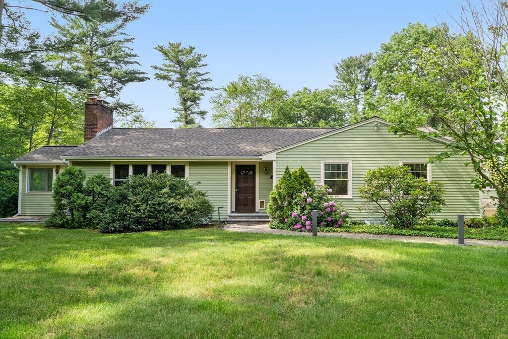 494 North Ave Unit 1, Weston, MA 02493 - Room for Rent in Weston, MA ...