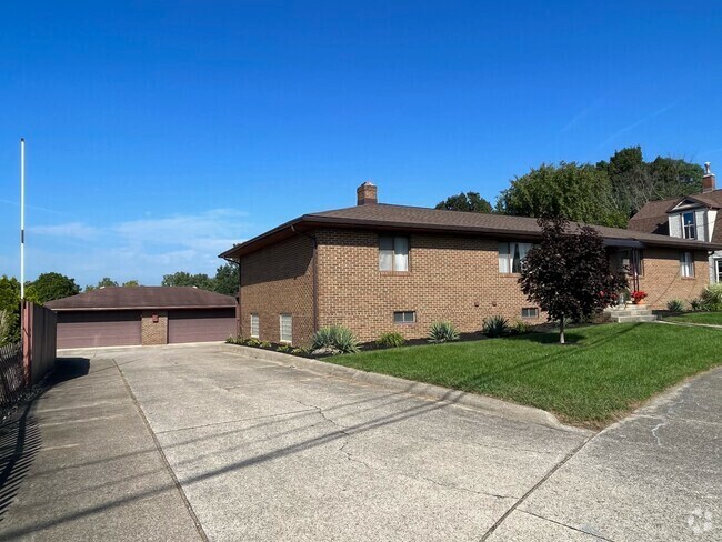 Duplex for Rent in Barberton, OH | Apartments.com