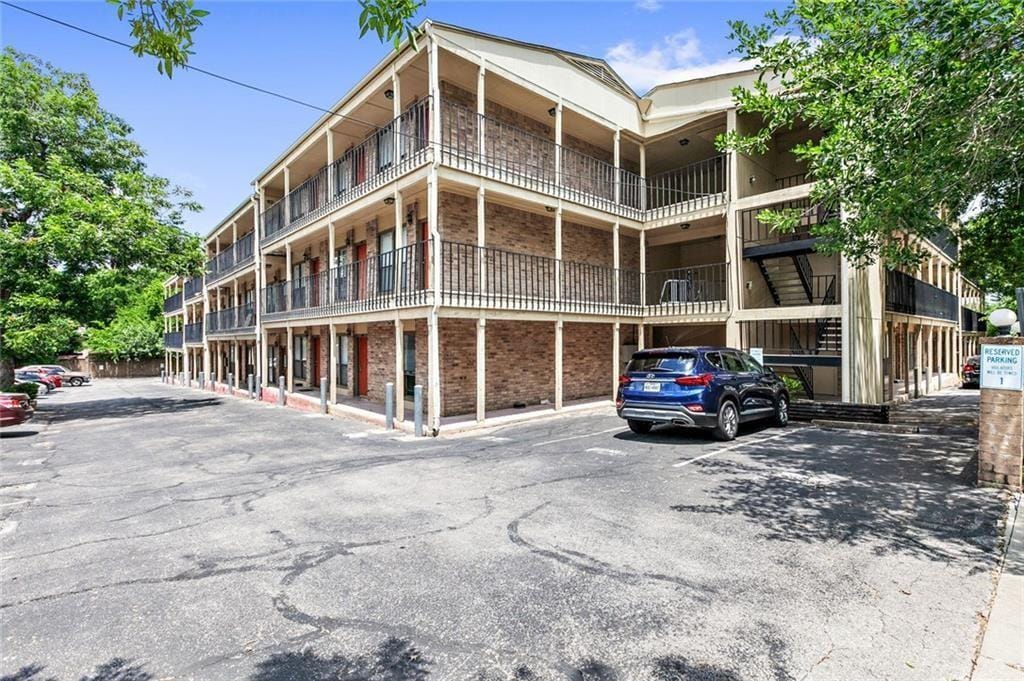 3000 Guadalupe St Unit 309, Austin, TX 78705 - Condo for Rent in Austin ...