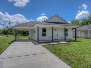 Meadowview Park Apartments for Rent with Extra Storage - Bossier City ...