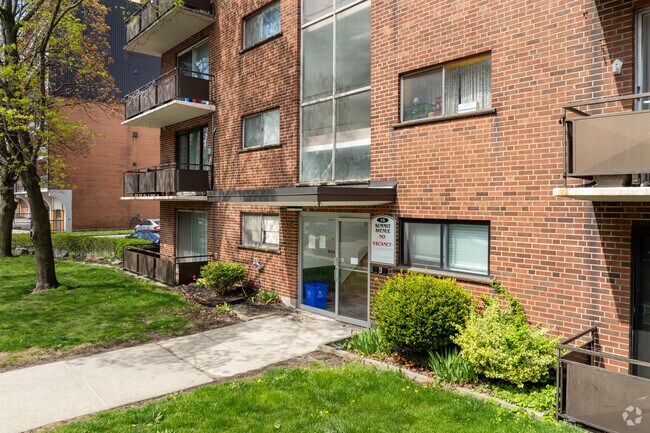 16 Summit Avenue Apartments - 16 Summit Ave Hamilton, ON | Apartments.com