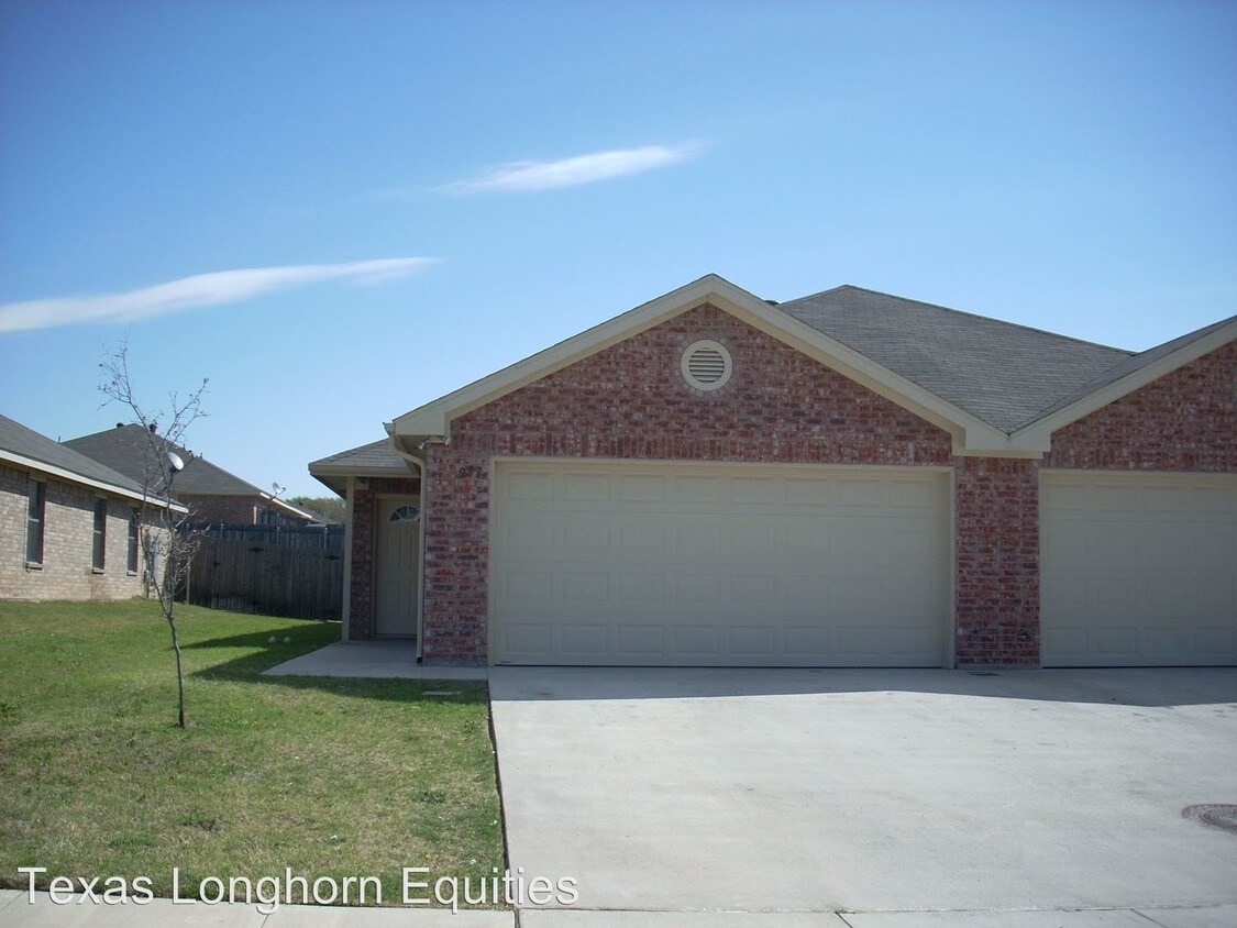937 Terry Trail, Weatherford, TX 76086 - Room for Rent in Weatherford ...