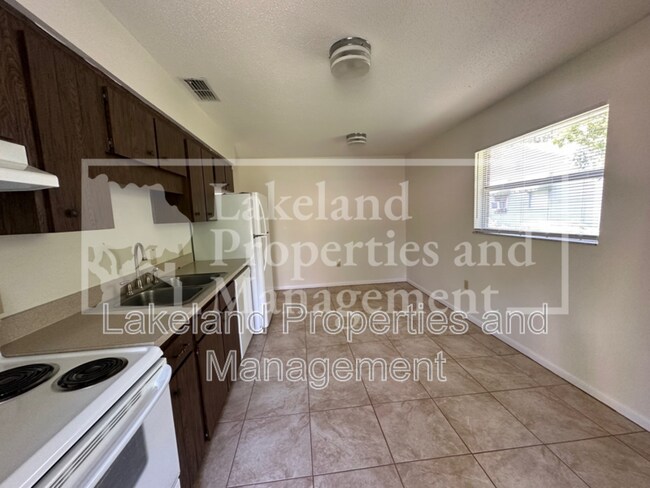 1705 King Ave, Lakeland, FL 33803 - House Rental in Lakeland, FL ...