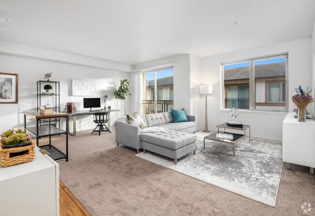 Downtown Bothell Apartments for Rent with High Ceilings - Bothell, WA ...