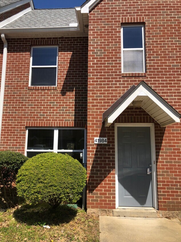 41983 Satchel Paige Way, Hollywood, MD 20636 - Townhome Rentals in ...