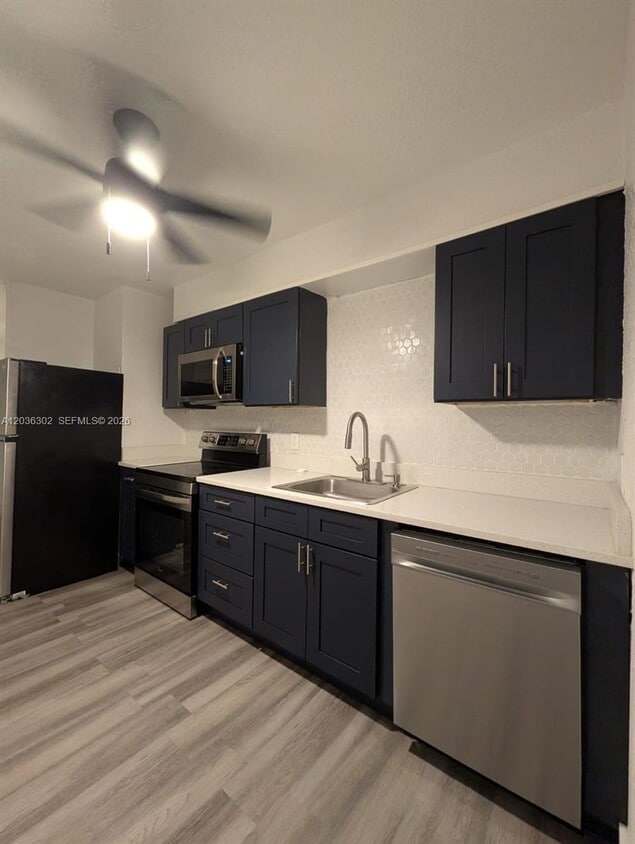 614 Pear St, Lakeland, FL 33815 - Room for Rent in Lakeland, FL ...