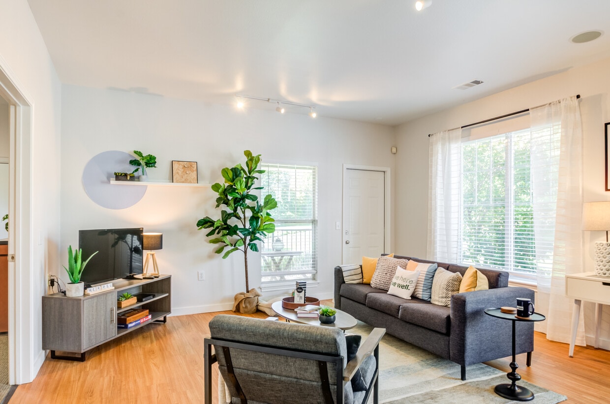 The Pointe at State College - 501 Vairo Blvd State College, PA 16803 ...