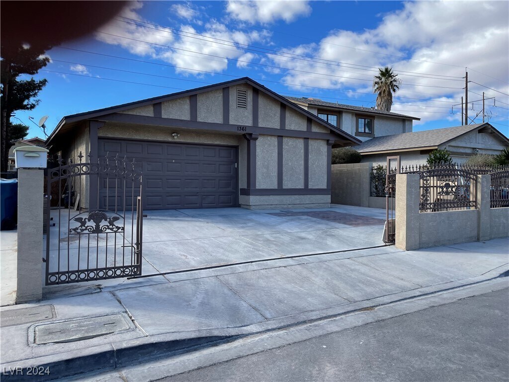 1361 Crossdale Ave, Las Vegas, NV 89142 - House Rental in Las Vegas, NV ...