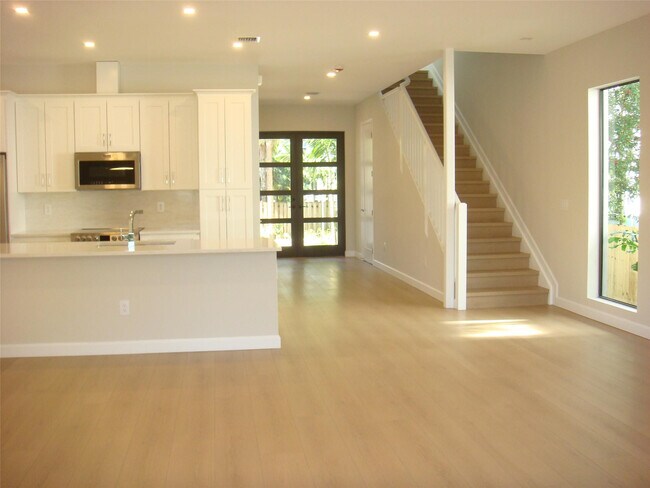 3021 SW 1st Terrace, Fort Lauderdale, FL 33315 - Townhome Rentals in ...