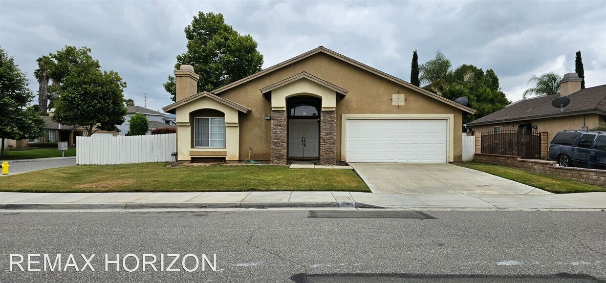728 Kelly Ln, Riverside, CA 92501 - House Rental in Riverside, CA ...