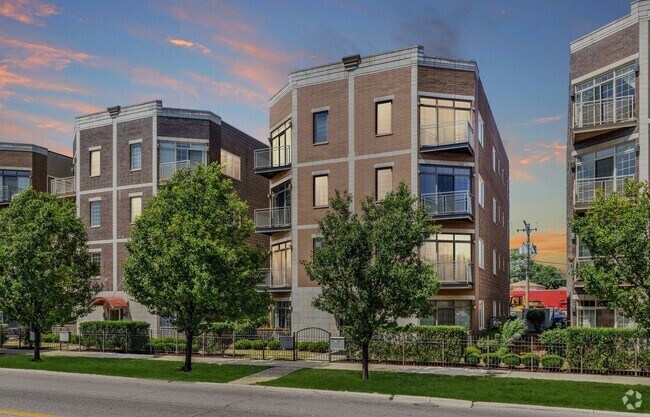 Mont Clare Home Apartments for Rent with High Ceilings - Elmwood Park ...