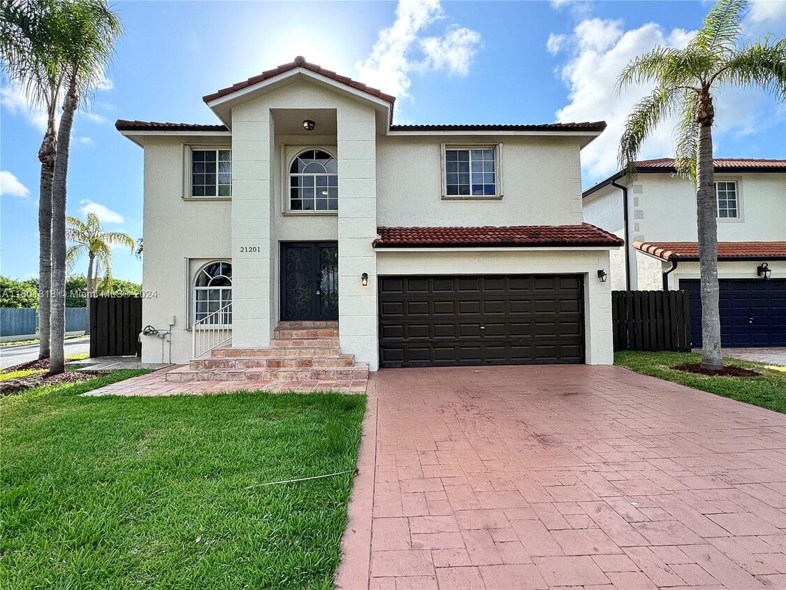 21201 SW 97th Ct, Cutler Bay, FL 33189 - House Rental in Cutler Bay, FL | Apartments.com