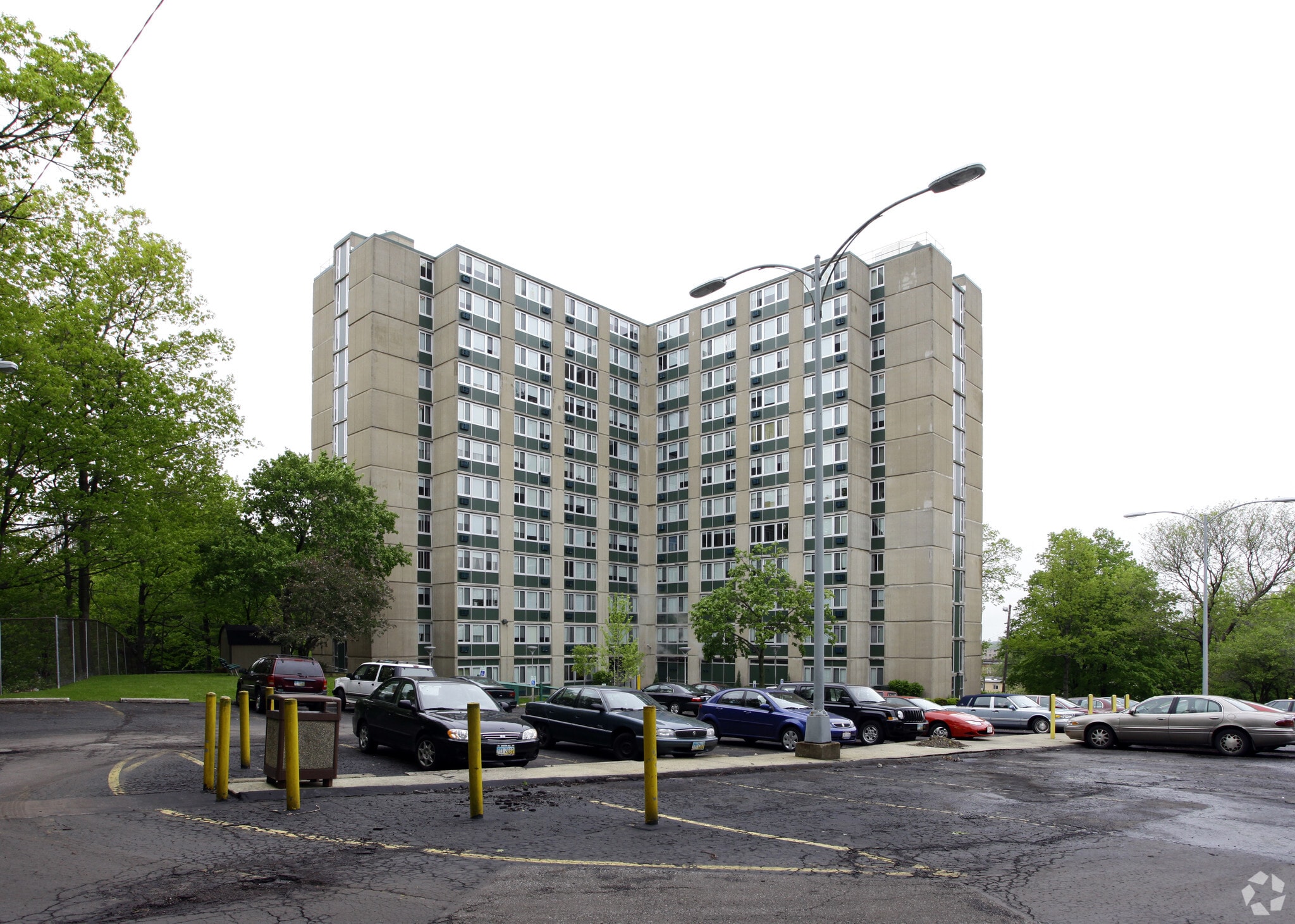 Terrace Towers - 15600 Terrace Rd Cleveland, OH 44112 | Apartments.com