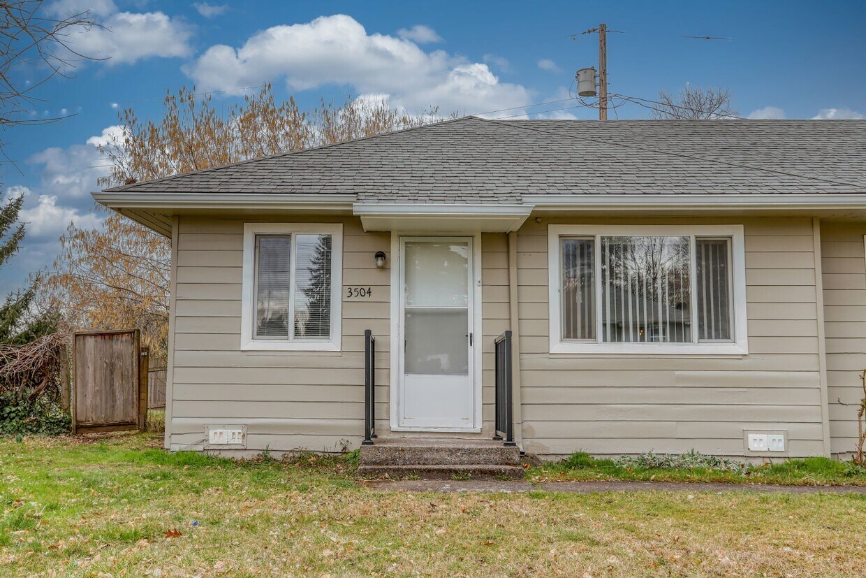 3504-3506 Yeoman Ave Unit 3504, Vancouver, WA 98660 - Room for Rent in Vancouver, WA ...