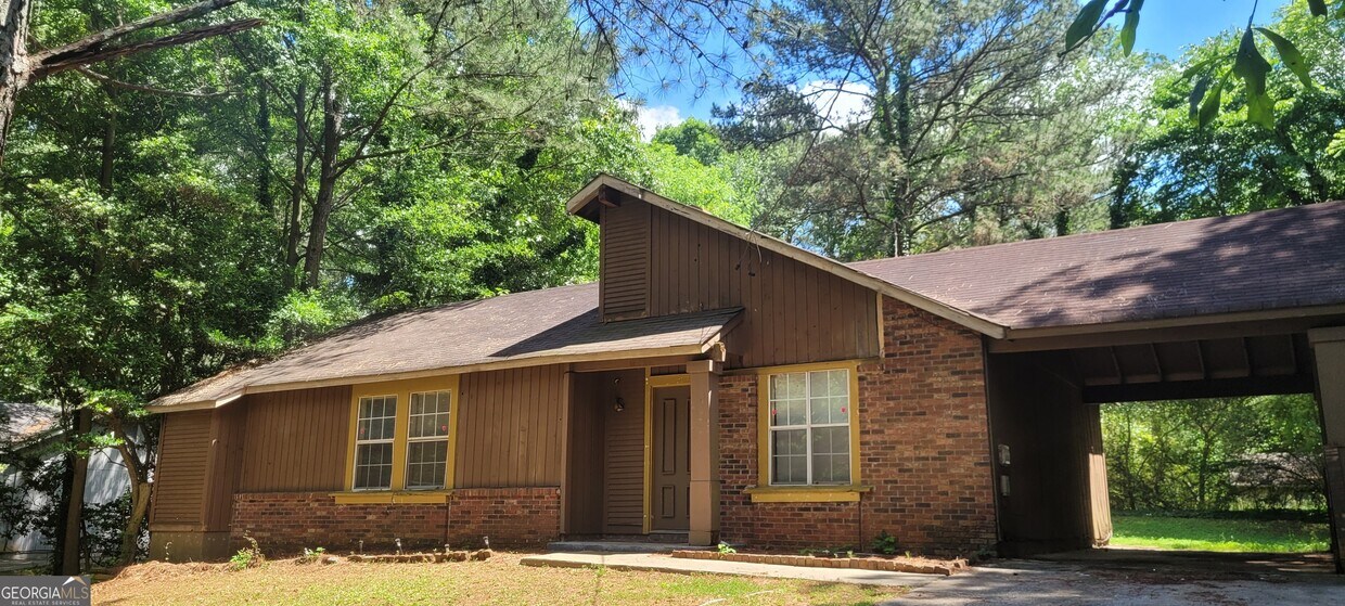 2086 Young Rd, Lithonia, GA 30058 - House Rental in Lithonia, GA ...