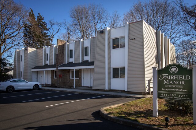 Fairfield Manor At Rocky Point Apartments - Rocky Point, NY ...