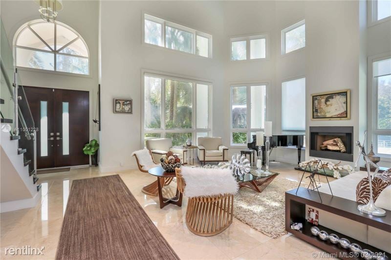 5961 SW 136th St, Miami, FL 33156 - House Rental in Miami, FL ...