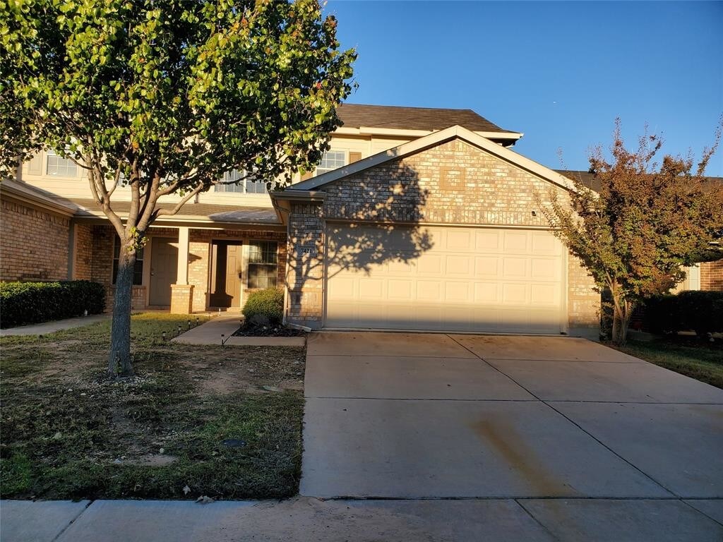 7421 Lazy Spur Blvd, Fort Worth, TX 76131 - Condo for Rent in Fort ...