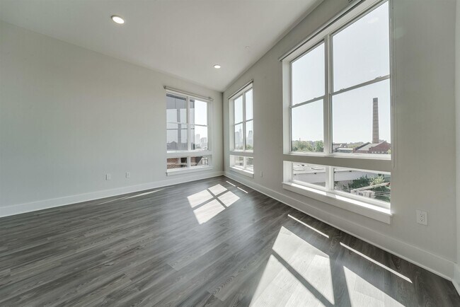 660 Grand St Unit 210, Jersey City, NJ 07304 - Room for Rent in Jersey ...