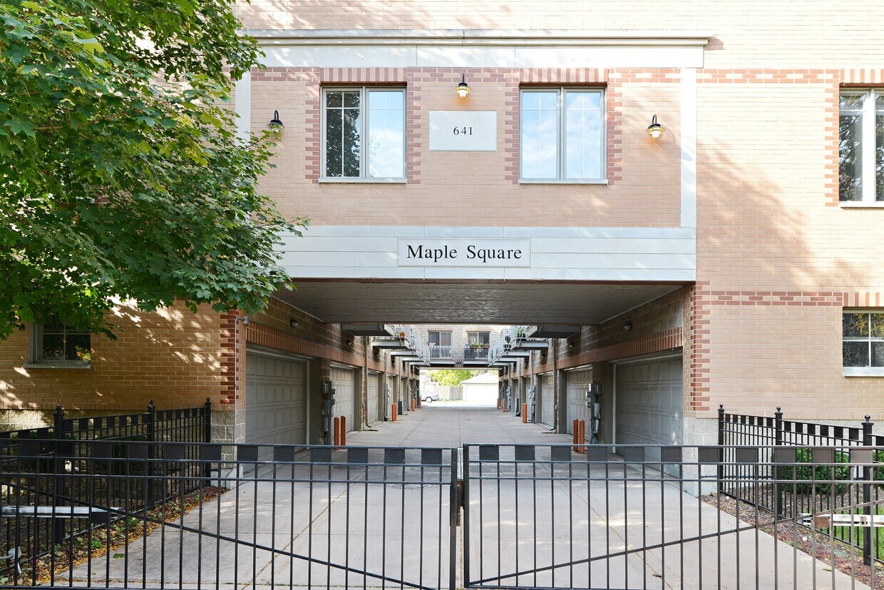 641 S Maple Ave, Oak Park, IL 60304 - Townhome Rentals in Oak Park IL ...