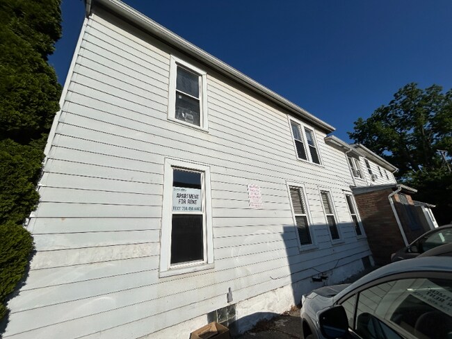 917 W Cross St Unit 1, Ypsilanti, MI 48197 | Apartments.com 917 W Cross St Unit 1, Ypsilanti, MI 48197 | Apartments.com
