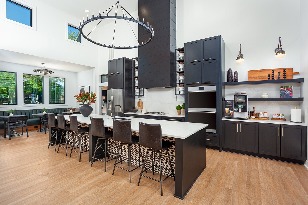 Lexington Farms - 8500 W 131st Pl Overland Park, KS 66213 | Apartments.com