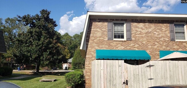 3700 Bush River Rd, Columbia, SC 29210 - Condo for Rent in Columbia, SC ... 3700 Bush River Rd, Columbia, SC 29210 - Condo for Rent in Columbia, SC ...