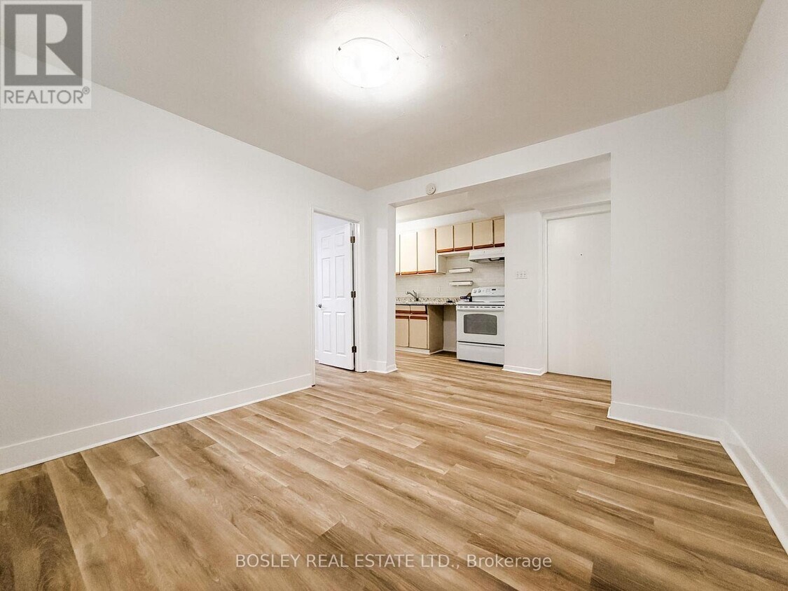 9928 A Bayview Ave, Richmond Hill, ON L4C 2L1 - Maison à Louer à ...