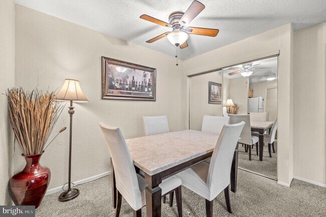 105 Stockton Ct Unit 105, North Wales, PA 19454 - Room for Rent in ...